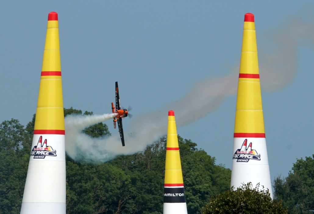 36'000 Zuschauer am Red Bull-Spektakel in Grenchen - Sky News