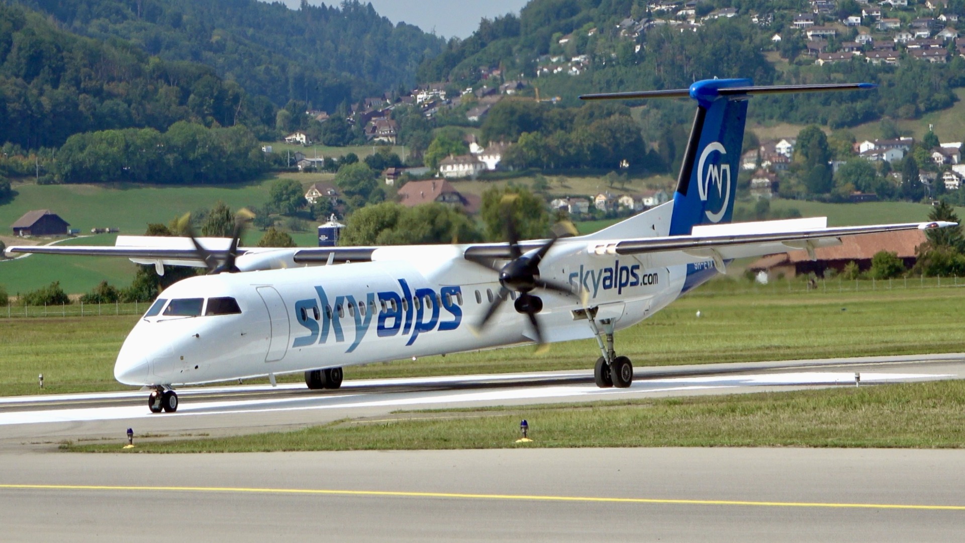 SkyAlps erstmals in Bern - der Film - Sky News